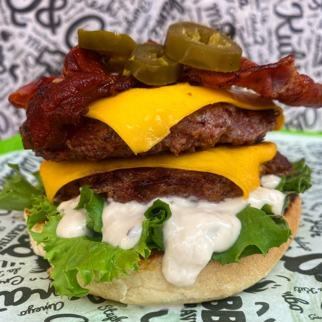 Cravings Cheese Burger – BBQ & Cravings